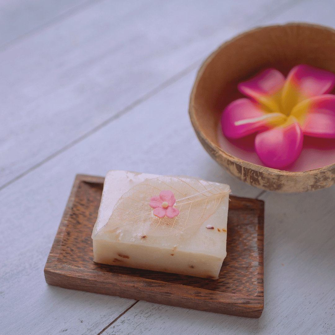 Dragonfly Company All natural beauty products.